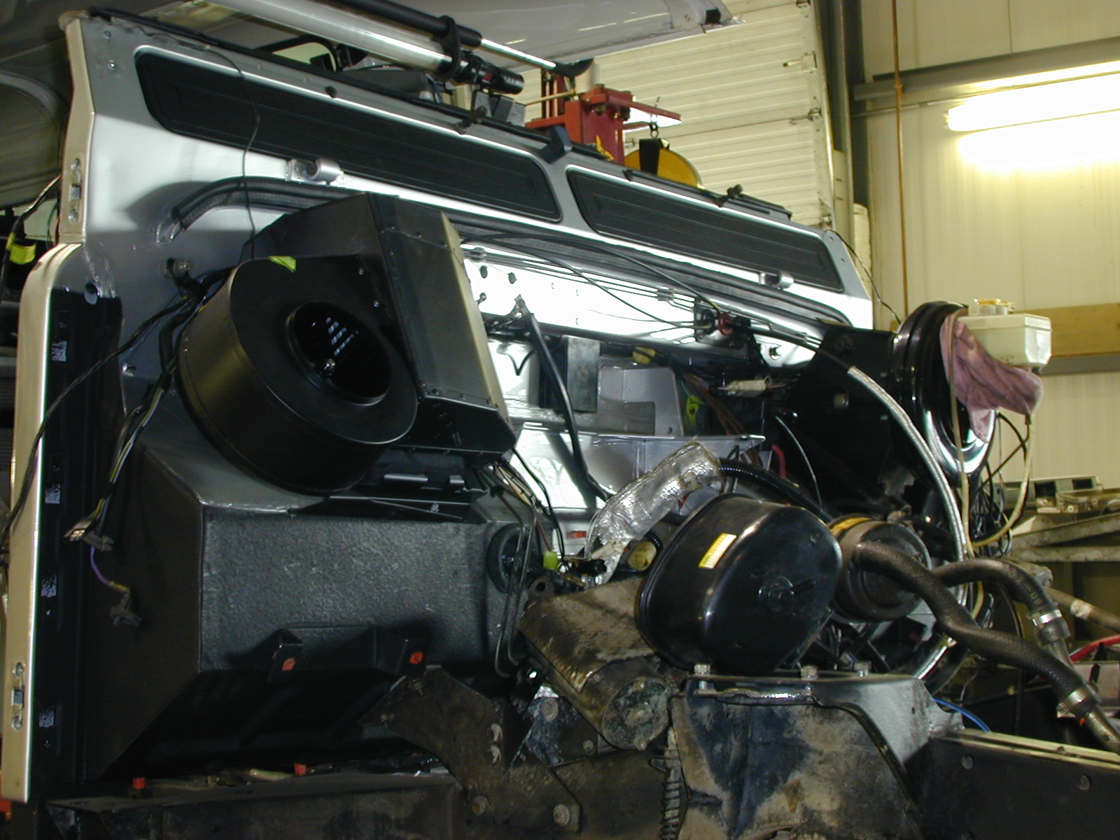 1993 Land Rover Defender 110 - Paint & Upgrades